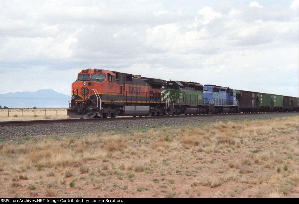 BNSF 961 E/B